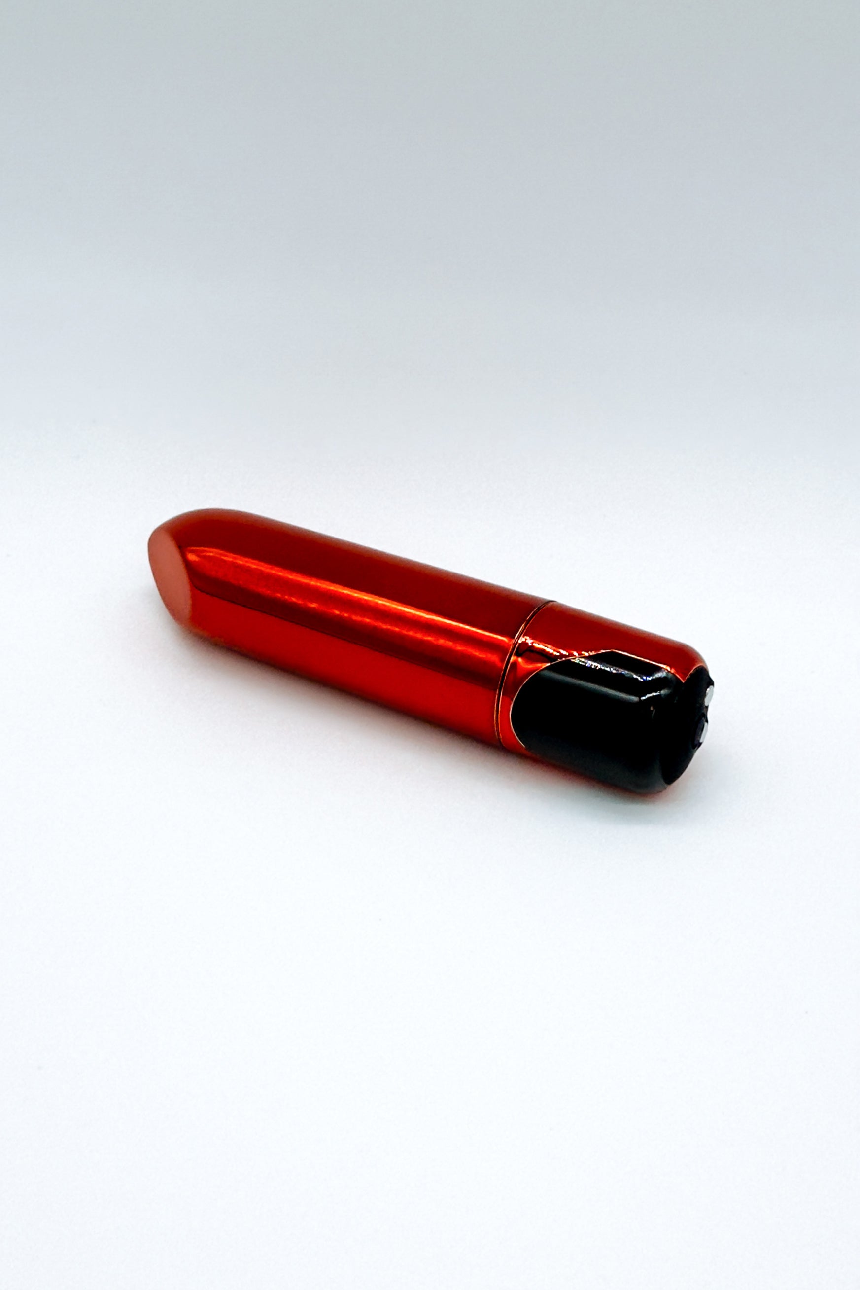 Lipstick-Style Rechargeable Mini Bullet Massager – Pink Grapes